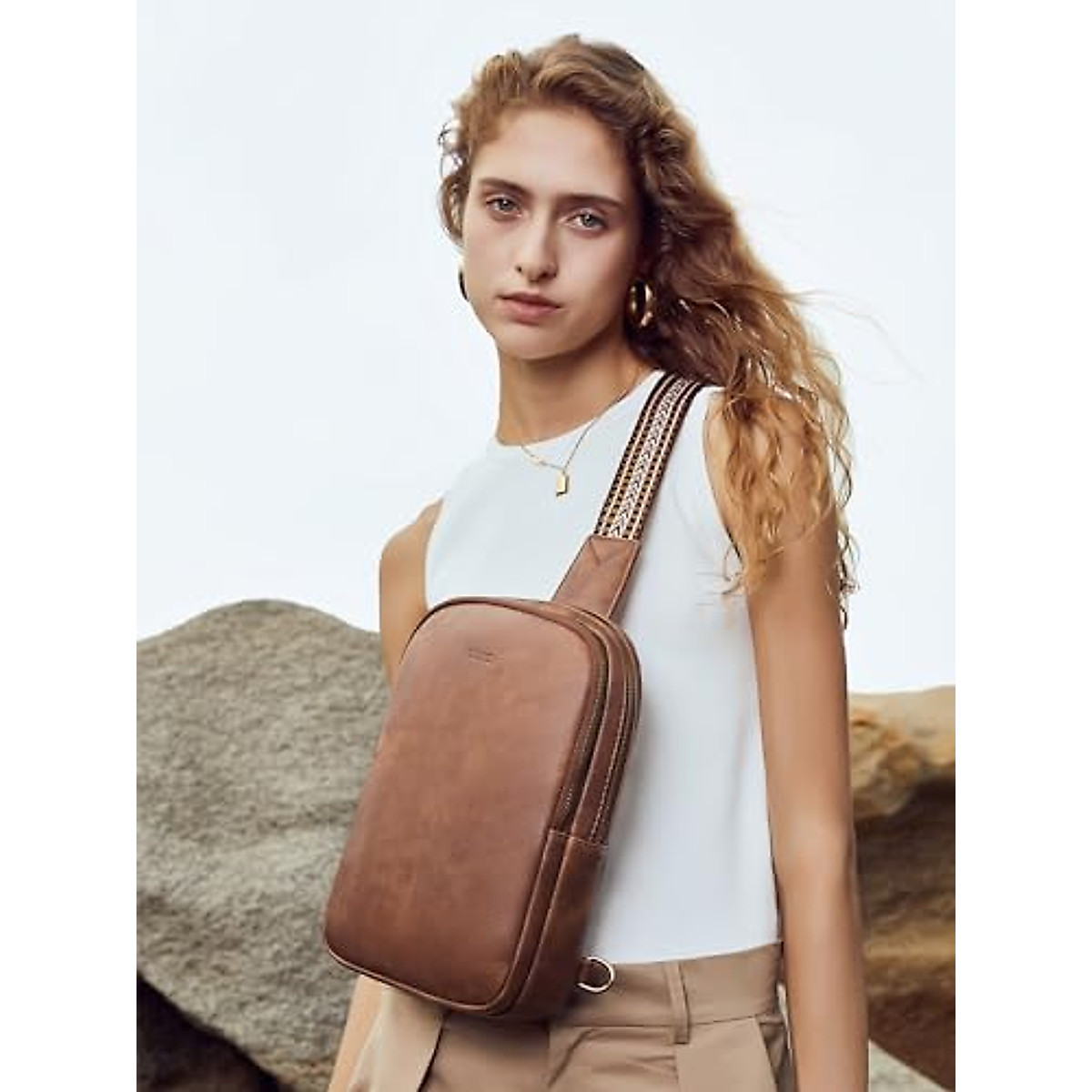 CLUCI Crossbody Bags for Women Sling Bag for Women Men Leather Large Cross Body Bag for Woman Sling Backpack Crossbody Backpack for Travel Hiking Outing