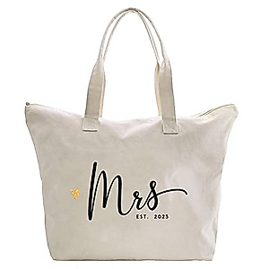CARAKNOTS Future Mrs 2023 Bride Tote Bag Wedding Bachelorette Bridal Shower Gifts Canvas Large Travel Shoulder Bag with Interior Pocket