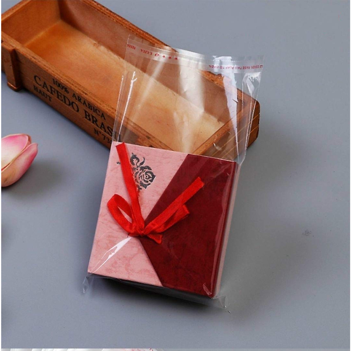 Lovshine 300 Pcs 2.76X3.94"Self Sealing Clear Bags Self-Adhesive Sealing Bags OPP Plastic Bags for Jewelry Earrings Candies Bakery Cookies