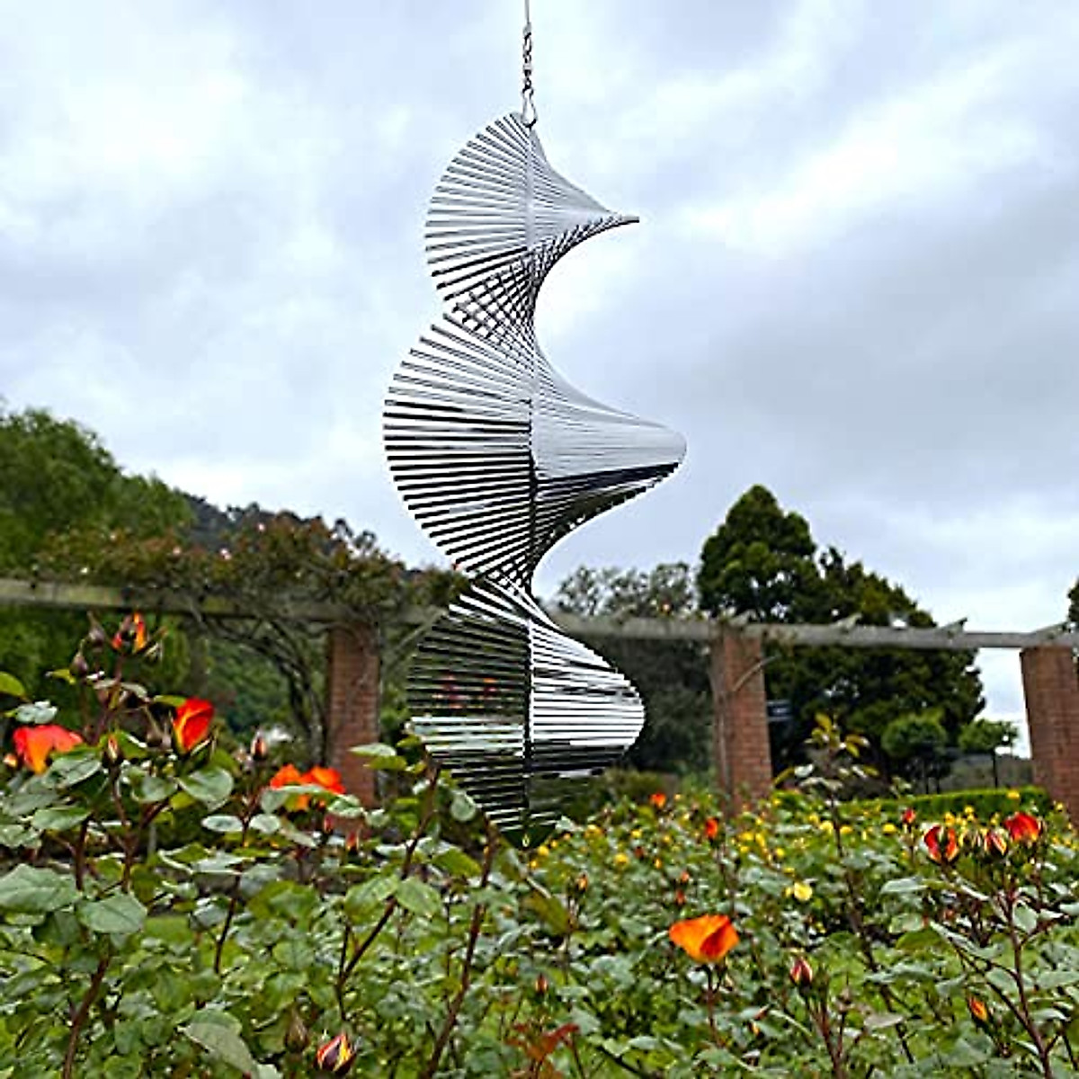 Beauty and the Wind Wind Spinner Metal Garden Spinners Outdoor Garden Art for Backyard Outdoor Hanging Decor and Spinners for Yard and Garden Ornaments 3D Shape (Silver Helix)