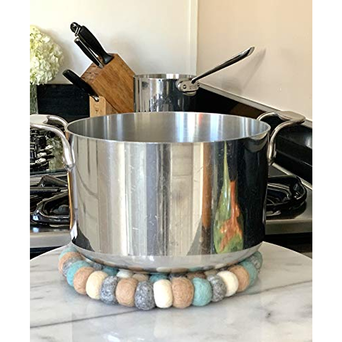 Global Crafts Hand Crafted Felt Ball Wool Trivet Mat from Nepal, 8" Round Pad, Dark Grey