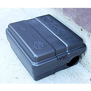 Outpost Rat Bait Station | Single Rat Bait Station Targets Small Mice Up to Large Rats | Position Horizontal or Vertical | Made in USA