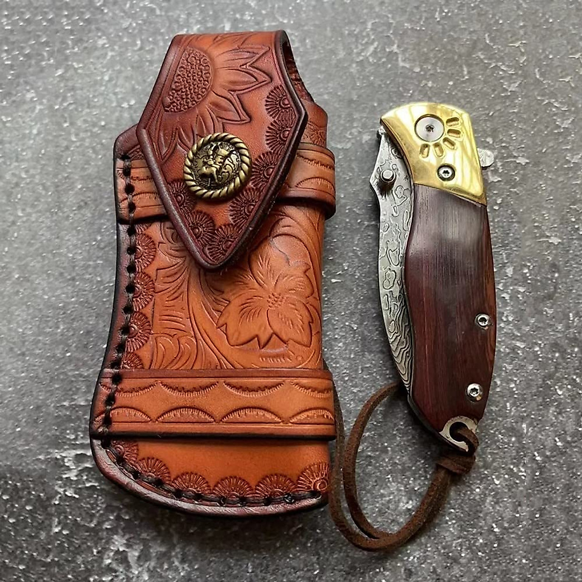 MiOYOOW 4.7" Pocket Knife Pouch, Carved Folding Knife Holster Horizontal/Vertical Leather Knife Holder for Camping Hunting Jungle Exploration
