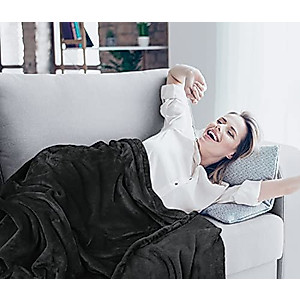 Utopia Bedding Fleece Blanket King Size Black Lightweight Fuzzy Soft Anti-Static Microfiber Bed Blanket (90x102 Inches)