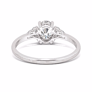Charles & Colvard 14K White Gold Moissanite 7x5mm Oval Engagement Ring-size 7.5 1.02cttw DEW
