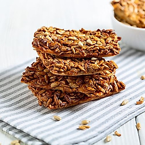 Yupik Organic Raw Shelled Sunflower Seeds, 2.2 lb (Pack of 1)