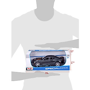 1: 18 2017 50th Anniversary Chevrolet Camaro (Colors May Vary)