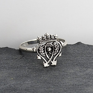 FashionJunkie4Life Sterling Silver Scottish Luckenbooth Ring with 2mm Band, Sizes 6, 7, 8, 9 (7)