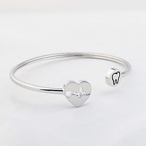 WUSUANED Heart Beat Dentist Necklace Bracelet Dental Hygienist Jewelry Gift For Dental Assistant Dental Hygienist (dentist bracelet)