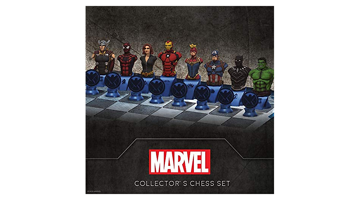 Marvel Collector's Chess Set - Heroic Gameplay Awaits