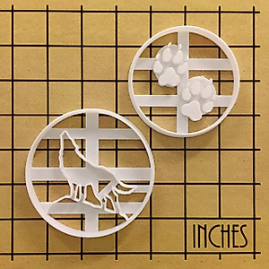 Set of 2 Wolf cookie cutters (Designs: Howling Wolf and Wolf Paw Prints), 2 pieces -Bakerlogy