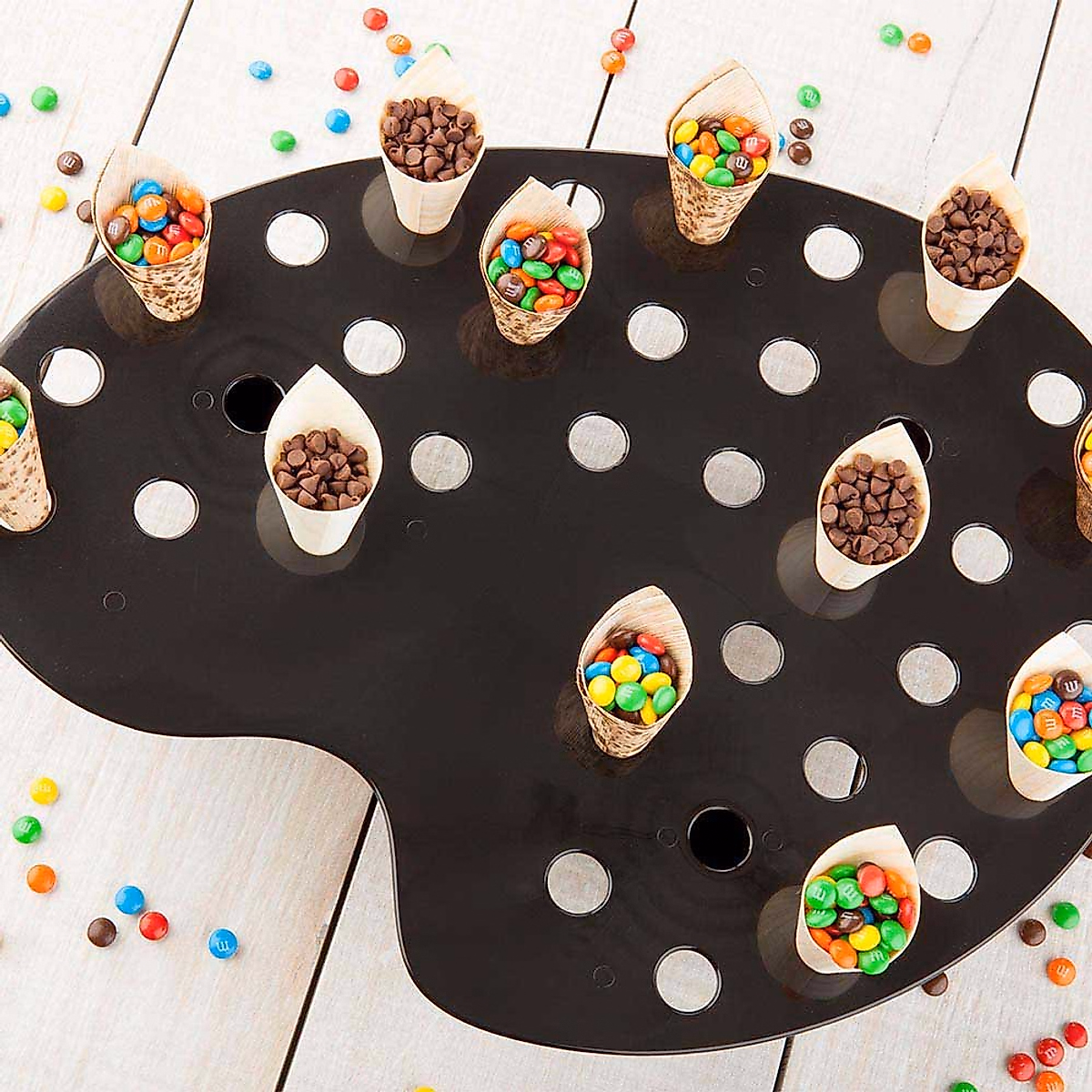 Restaurantware 16 x 13 x 3 Inch Ice Cream Cone Holders 4 Palette Design Popcorn Cone Holders - 35 Holes With Legs Black Plastic Cone Stands Display Candy Or French Fries For Parties And Events