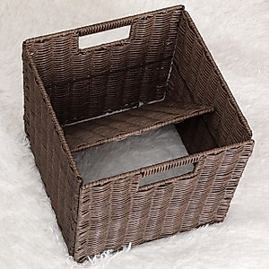 Brown Wicker Storage Basket, 10.5x10.5 Cube Woven Wicker Storage Basket for Shelves, Set of 3 Square Baskets for Shelf, Storage Cube Bins, Wicker Cube Baskets Foldable