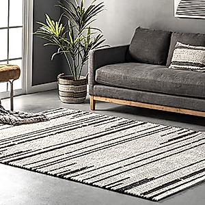 nuLOOM Carling Soft Shaggy Textured Contemporary Stripes Fringe Area Rug, 3' x 5', Beige
