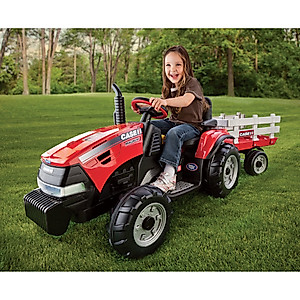 Peg Perego Case IH Magnum Tractor and Trailer 12 Volt Ride on, Red