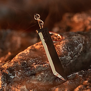 Evere FF7 Remake Keychain - 3.9 inch Key Charm Game Accessory