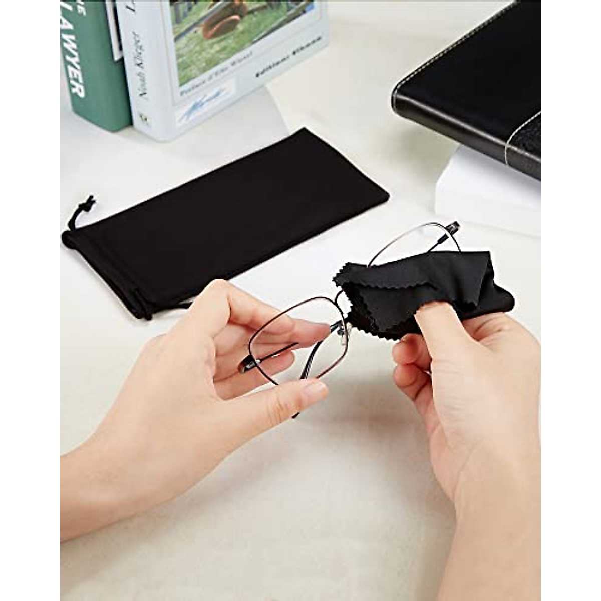 Flutesan 40 Pack Microfiber Case Pouch Bag Glasses Sunglasses Case with 2 Pieces Cleaning Cloth (Black)