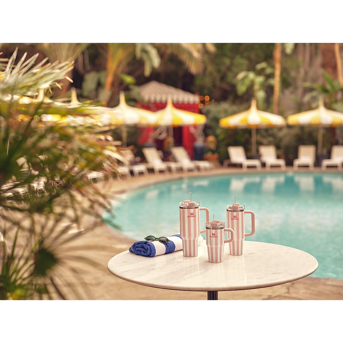 Stanley Quencher H2.0 Tumbler with Handle and Straw 30 oz | Flowstate 3-Position Lid | Cup Holder Compatible for Travel | Insulated Stainless Steel Cup | BPA-Free | Peach Whip Cabana Gloss