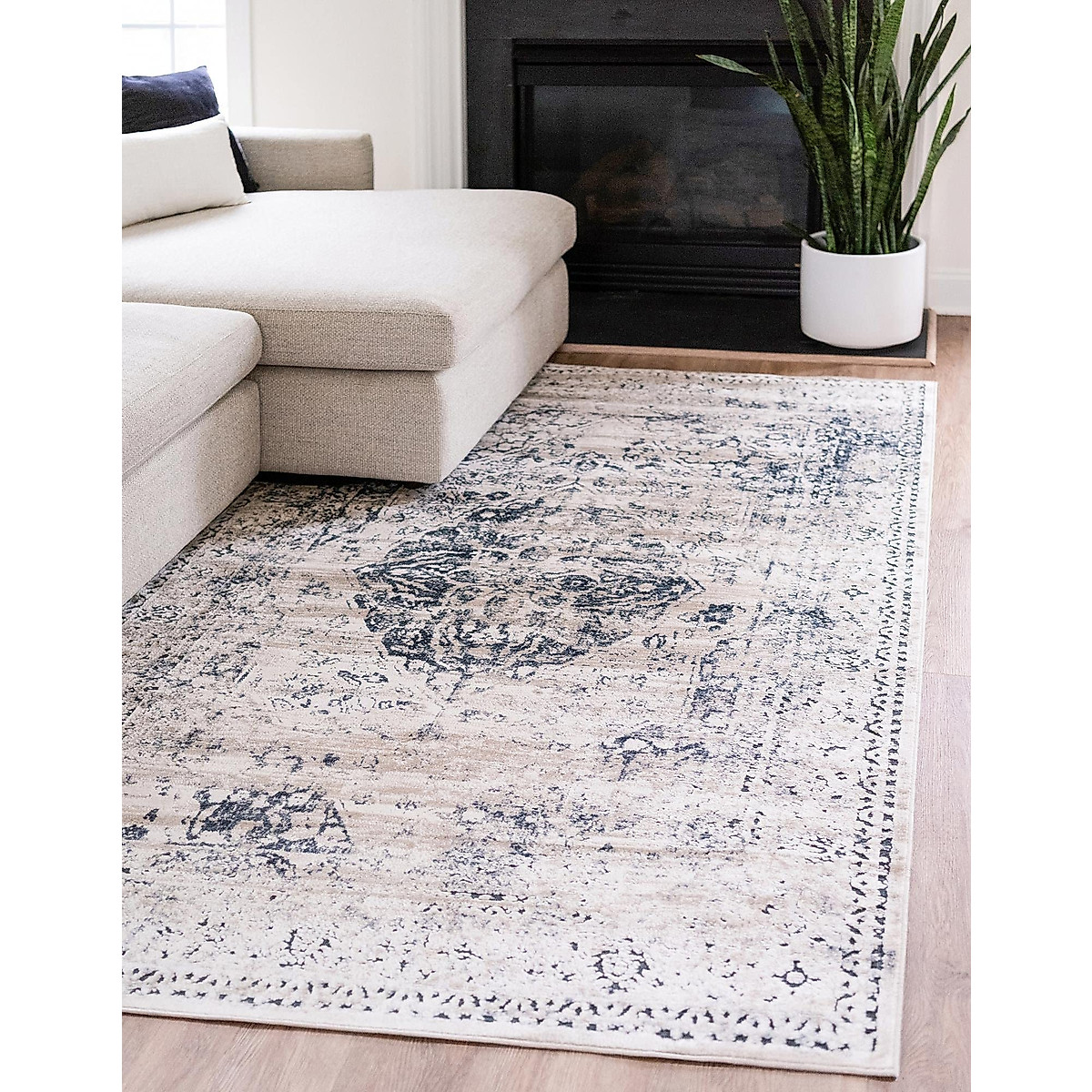 Unique Loom Chateau Collection High-Low Pile, Vintage, Traditional, Distressed, Medallion Area Rug (5' 0 x 8' 0 Rectangular, Beige/Navy Blue)