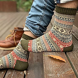 KLFG 5 Pairs Mens Thermal Nordic Socks Warm Socks, Retro Ethnic Style Woolen Socks, Hiking Trekking Crew Cute Socks (Style D)