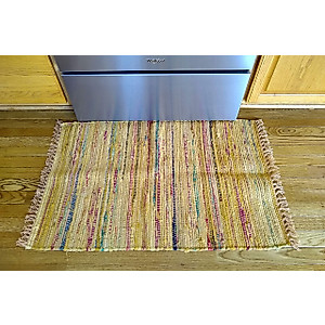 Sturbridge Country Rag Rug in Mustard 24" x 36"