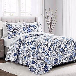 Lush Decor Cynthia Jacobean Quilt 3 Piece Reversible Bedding Set, King, Blue