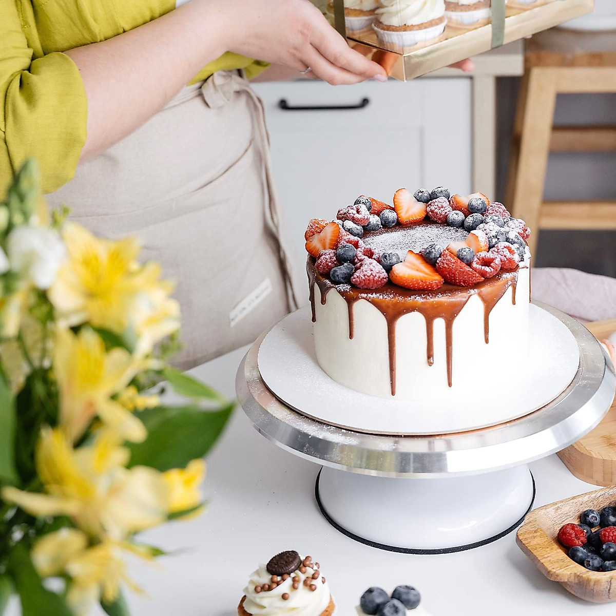 GylSun 3 sets Cake Boxes 10x10x8 inches with Boards Bakery Boxes for Cakes