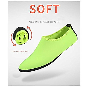 Epicgadget(TM) Quick-Dry Water Shoes, Barefoot Flexible Water Skin Shoes Aqua Socks for Beach, Swim, Diving, Snorkeling, Running, Surfing and Yoga Exercise (Black, L. US 7-8 EUR 38-39)