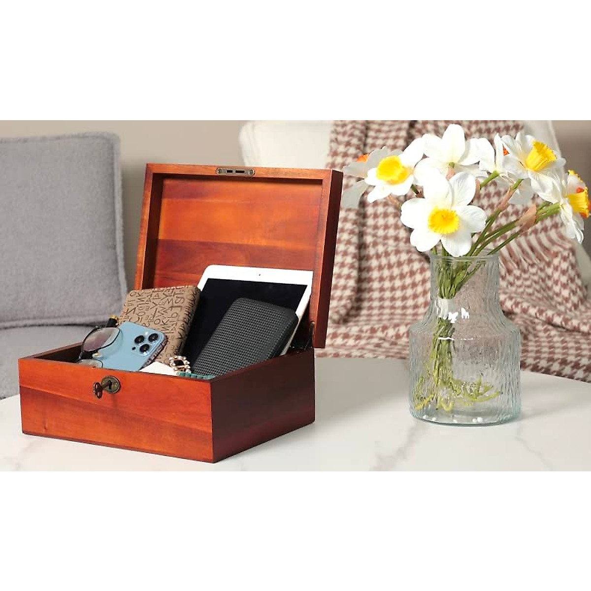 Wood Treasure, Keepsake, Memory Box - Large, 11x8.5x5in - Acacia Hardwood Keepsake and Personal Storage Box with Hinged Locking Lid.