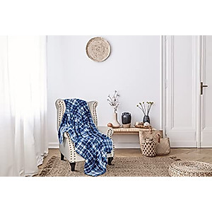 Solaris Plaid Fleece Throw Blanket for Couch Ultra Soft Lightweight Flannel Blanket, 50" x 60"