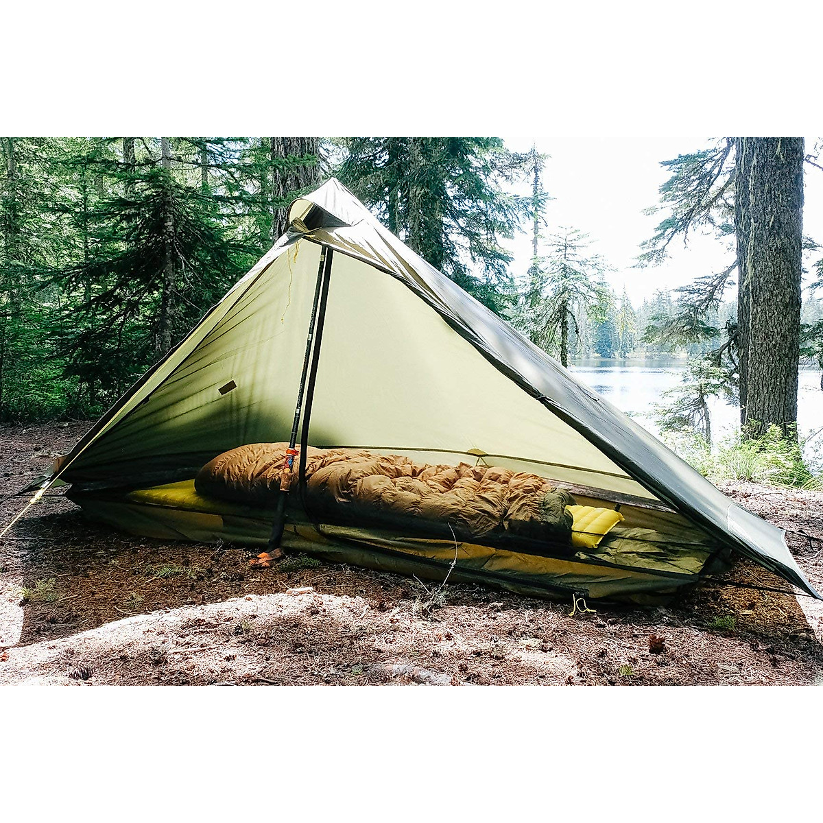 Six Moon Designs Lunar Solo Green 1 Person Ultralight Tent. 26 oz. Backpacking Tent. 100% Silicone Coated Polyester Material for Reduced Fabric Stretch & Volume. Trekking Pole Setup.