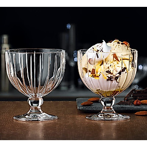 Aebor Glass Ice Cream Cups,Dessert Bowls, for Dessert, Sundae, Ice Cream, Fruit, Salad, Snack, Cocktail,etc (Includes 6 Glass Ice Cream Cups 250ml And 6 Metal Spoons)
