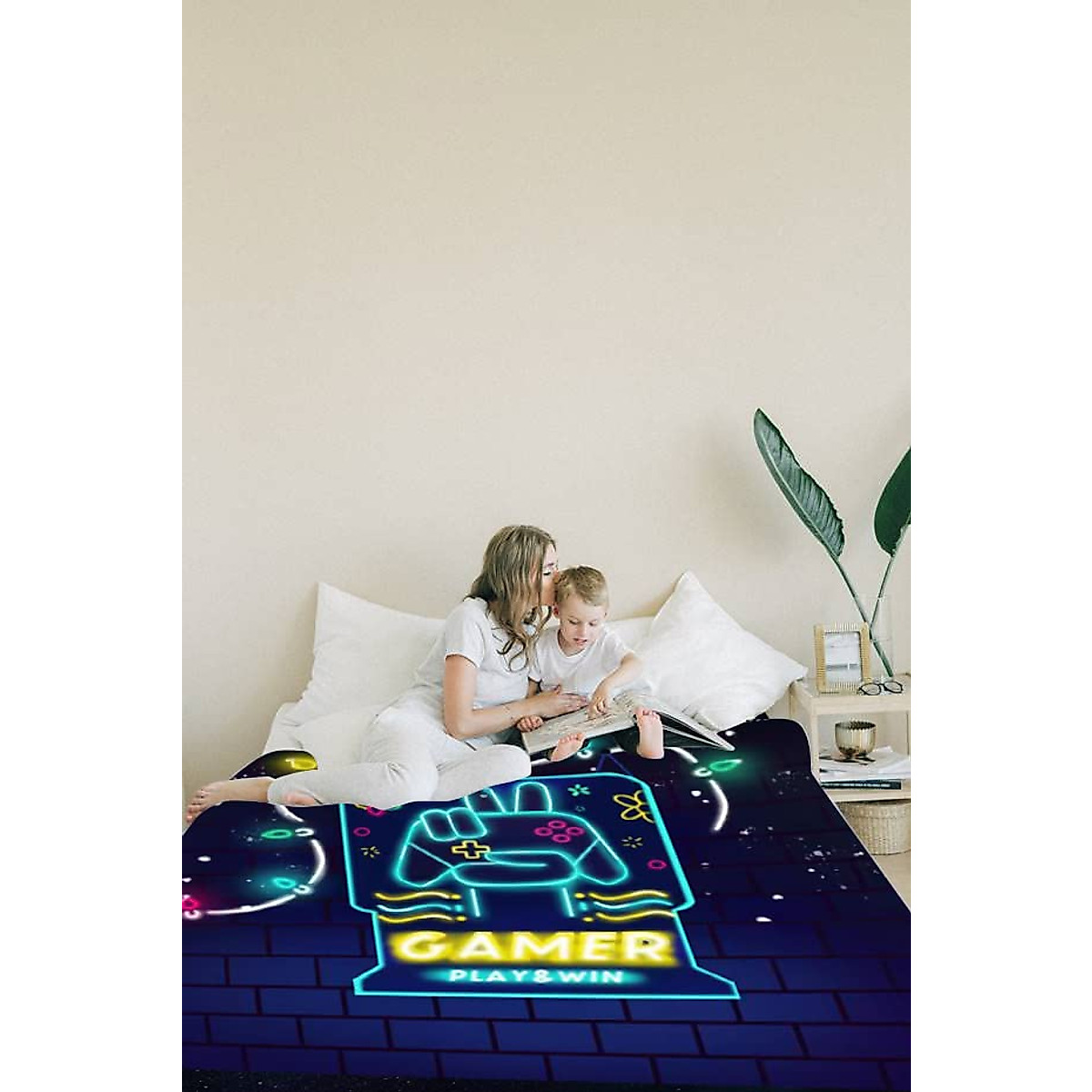 Flannel Gaming Throw Blanket for Boys Girls Teens, Soft Fluffy Video Game Blankets for Kids Teenage Adults, Gamer Fleece Throw Blankets for Beds Bedroom Room Decor Couch 60x50 Inches