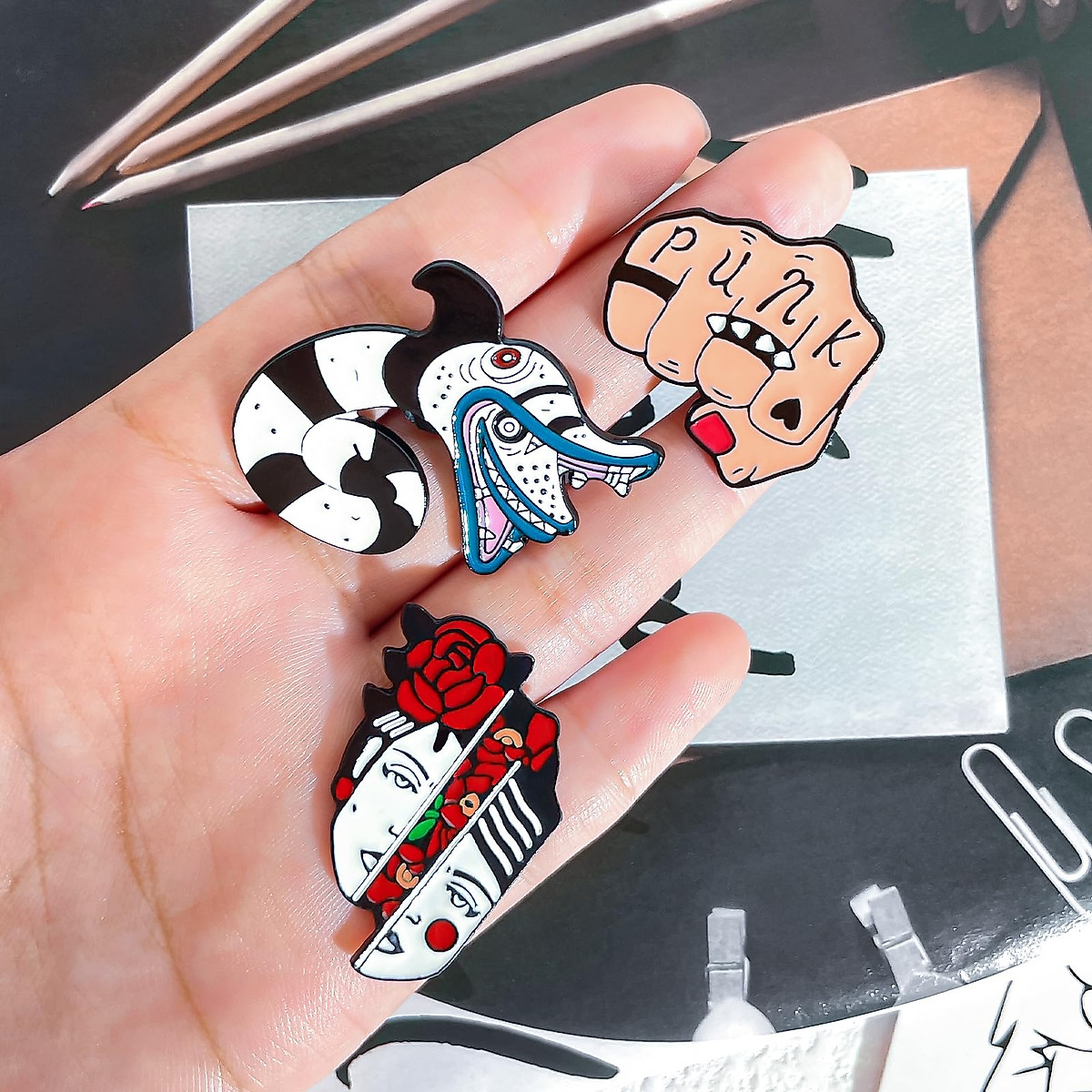 Pibupibu 7 Pack Punk Enamel Pins Funny Skeletons Snake Pins for Jacket Backpacks (Berserk)