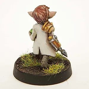 Stonehaven Gnome Mad Scientist Miniature Figure (for 28mm Scale Table Top War Games) - Made in USA