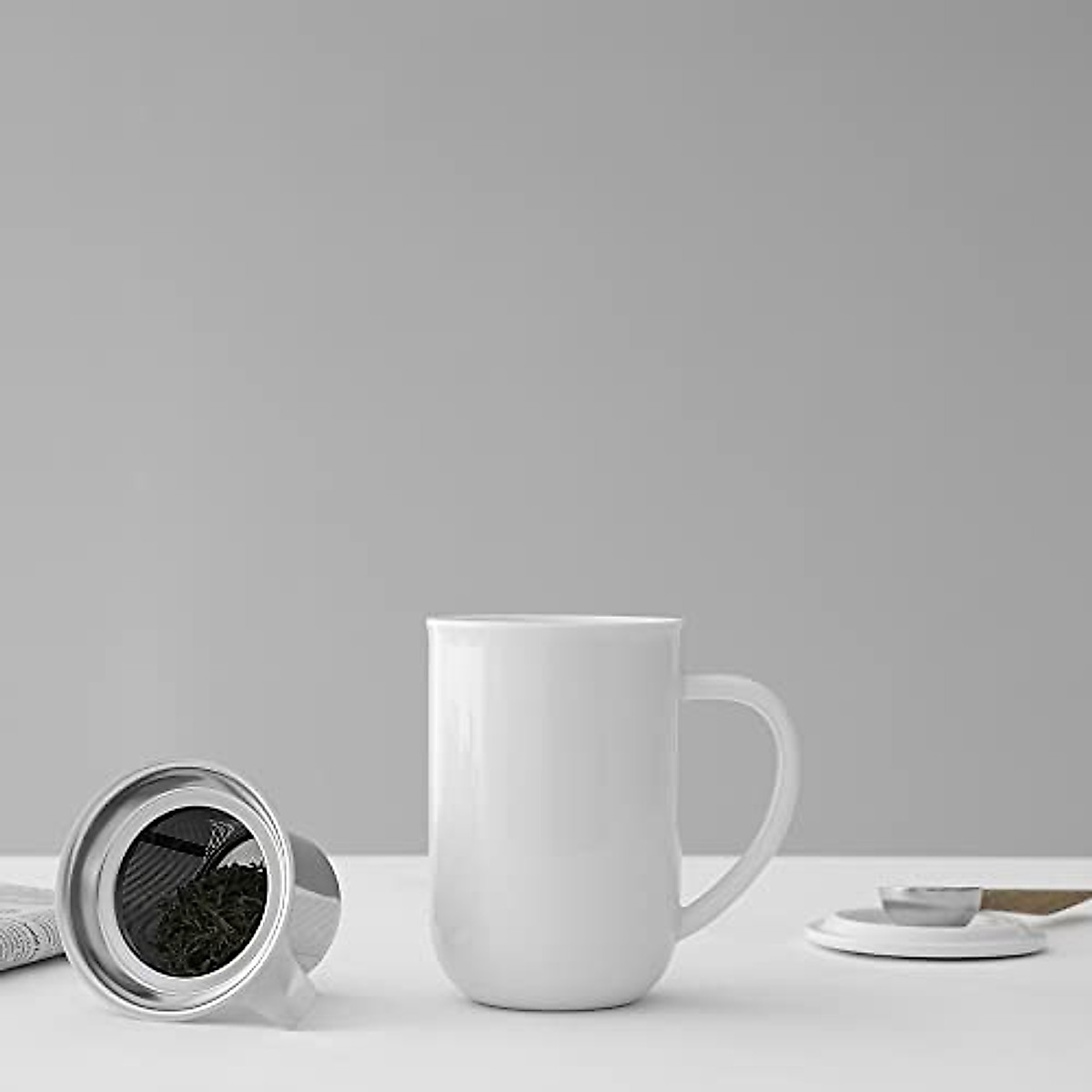 VIVA Minima Balance Pure White Porcelain Infuser Tea cup 17 oz / 500 ml Mug with Stainless Steel Infusion Mesh and Lid - Perfect for Loose Leaf Tea Brewing