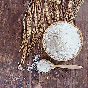 Chef's Banquet Emergency Food Supply Basics 7 Essentials (oats, rice, corn, multi-grain cereal, beans, pasta, wheat) House and Home survival food kit, Shelf Life: 25 year to 30 year