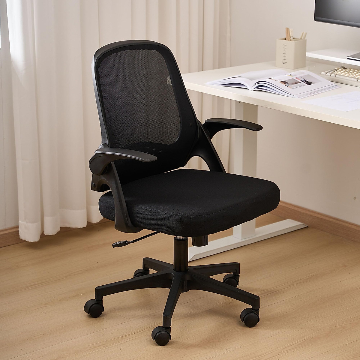Uneeruiqy Computer Ergonomic Office Chair, Black