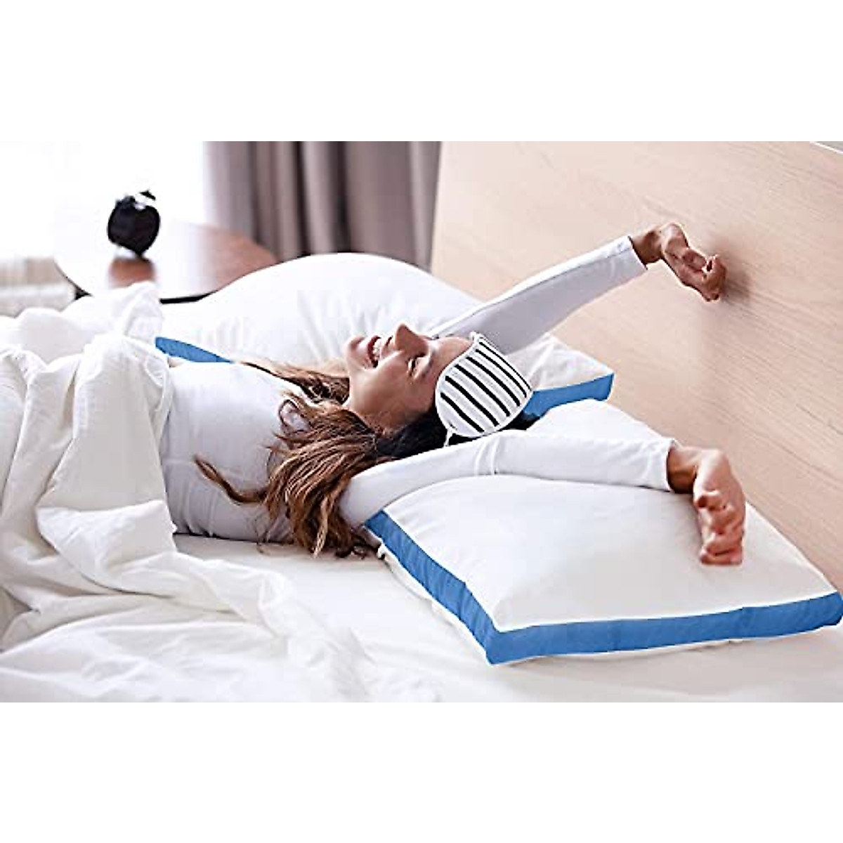 Utopia Bedding Bed Pillows for Sleeping Queen Size (Blue), Set of 2, Cooling Hotel Quality, Gusseted Pillow for Back, Stomach or Side Sleepers