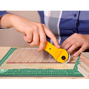 Calibre Art Rotating Self Healing Cutting Mat 14x14 (13" Grid), Perfect for Quilting & Art Projects