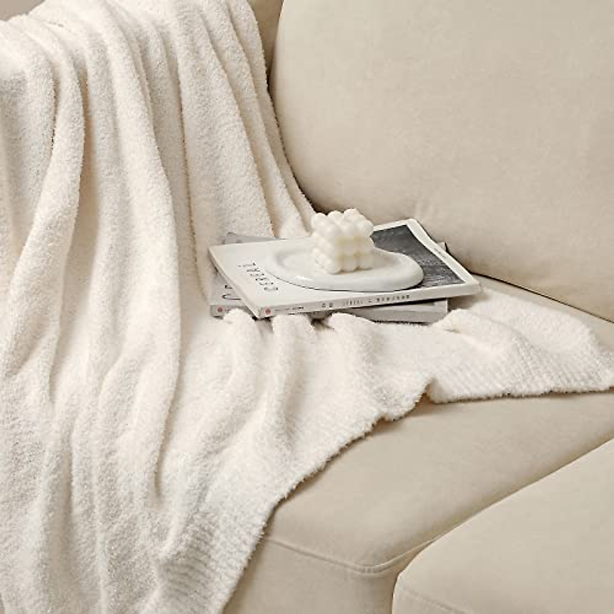Bearberry Super Soft Knit Throw Blanket Lightweight Cozy Warm Fluffy Throw Blankets for Couch Bed Sofa (Cream, 50”x60”)