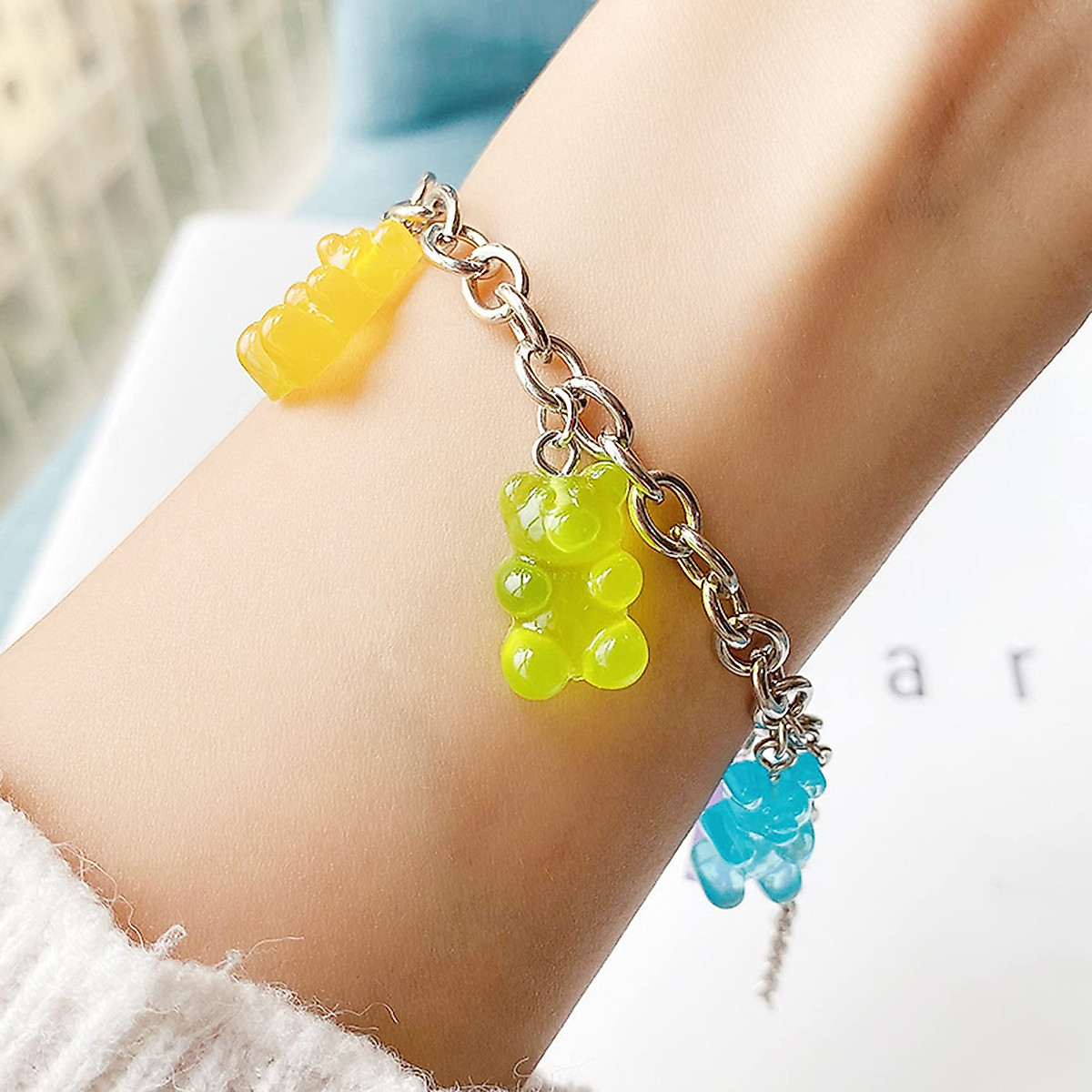 Essencedelight Bear Bracelets Adjustable Chain Bracelets Candy Color Resin Gummy Bear Charm Bracelet Adorable Gift for Women