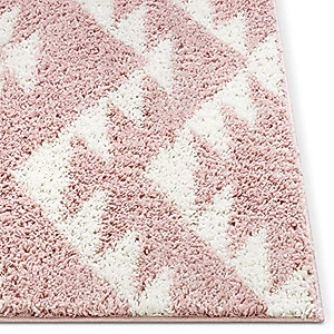 Well Woven Madison Shag Edona Pink Moroccan Tribal 5'3" x 7'3" Area Rug, 5 ft 3 in x 7 ft 3