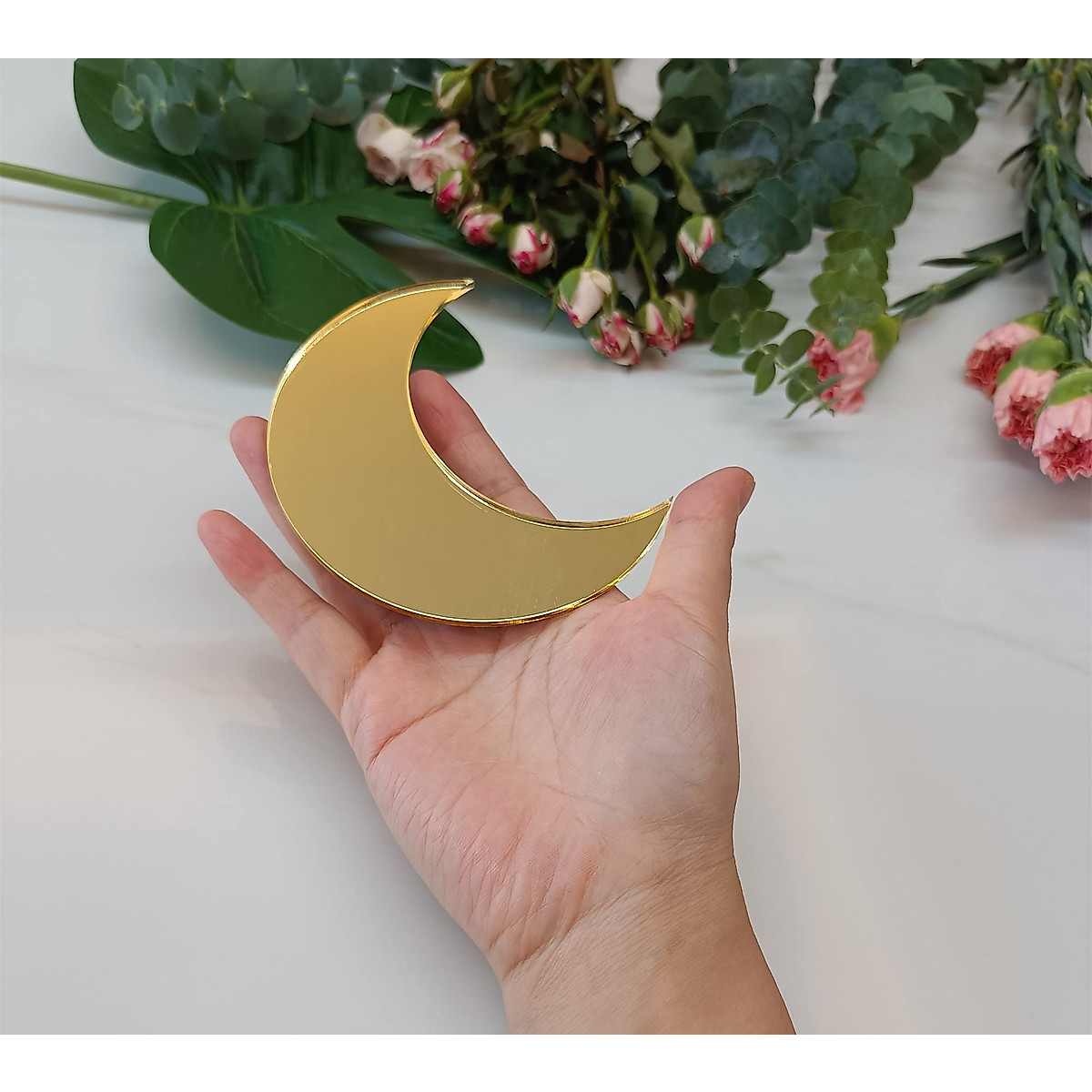 XIAOYUE 20pcs of Acrylic Moon Place Card,Celestial Wedding Place Cards ,Semi-Circle Place Names Blanks for Wedding ,Party&Festival Deco (Gold Mirror)