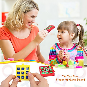 4 Pcs Travel Tic Tac Toe 2 x 2 x 0.4 Inch Mini Board Game Toys Portable Tic Tac Game Toy Retro Mini Games for Kids Red Blue Purple Yellow Pocket Board Games for Party Birthday Favors Classroom Prizes