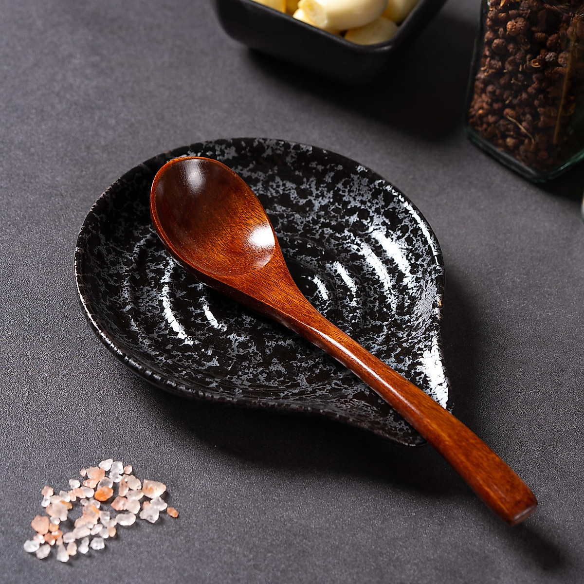 Spoon Rest, Ceramic Utensil Spoon Spatula Ladle Holder, 6 Inches Spoon Holder for Countertop, Coffee Bar Accessories Dishwasher Safe, Large Utensil Rest for Kitchen Counter Splash Black（L）