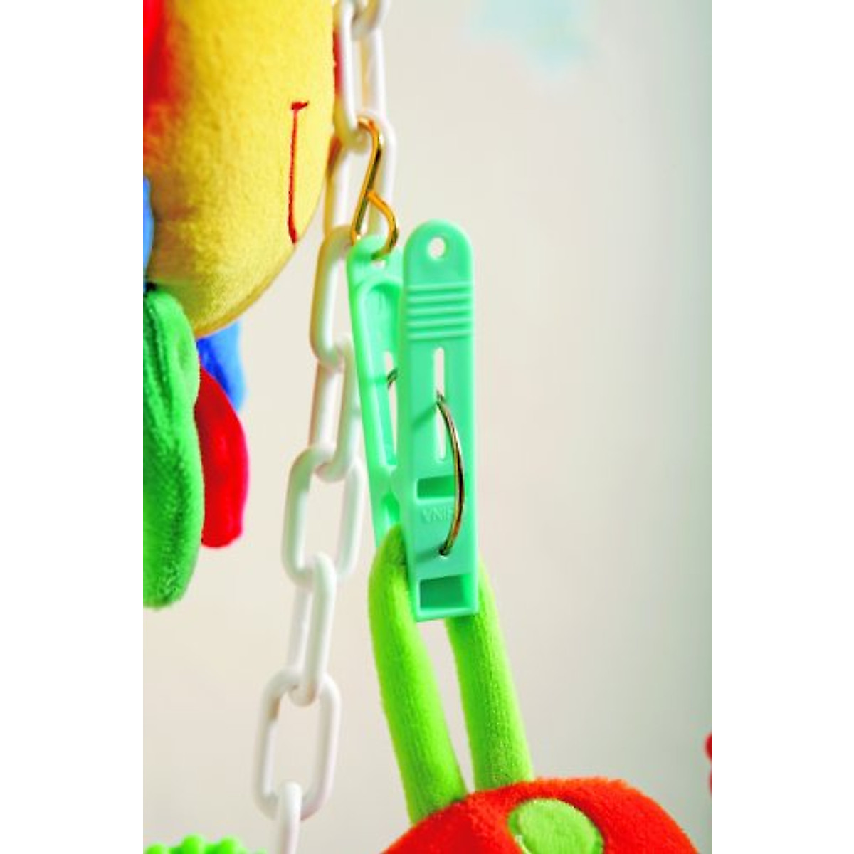 Dreambaby Toy Chain Organizer with Clips - Baby Plush Holder - Model L692