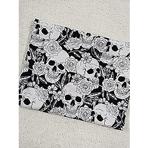 PUMCRAFT Sewing Fabric 4pcs 30 X 25cm Rose Skeleton Skull Cotton Fabric Floral Ghost Halloween Sewing Clothing Tissue Telas Textile Patchwork Bundle DIY - 30cm X 25cm Fabric Patchwork Craft