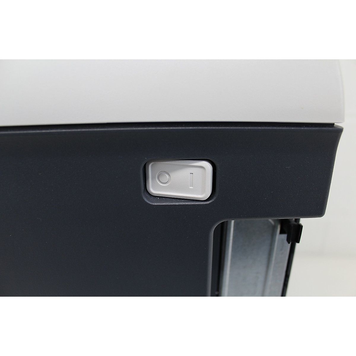 HP Color Laserjet 3600n Printer (Q5987A#ABA)