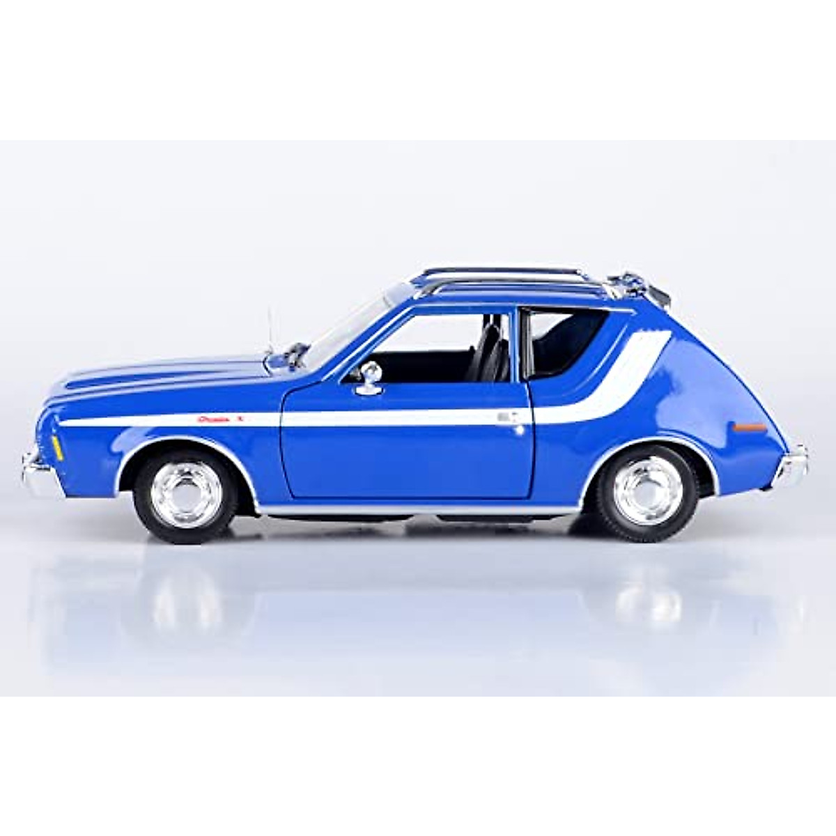 Motormax 1974 AMC Gremlin X 1:24 Scale Diecast Model Forgotten Classics Series 79045 Blue